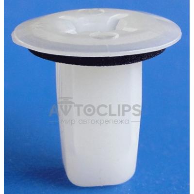 C 370 - Держатель под саморез Внутренняя отделка (двери), Кузов (двери ...